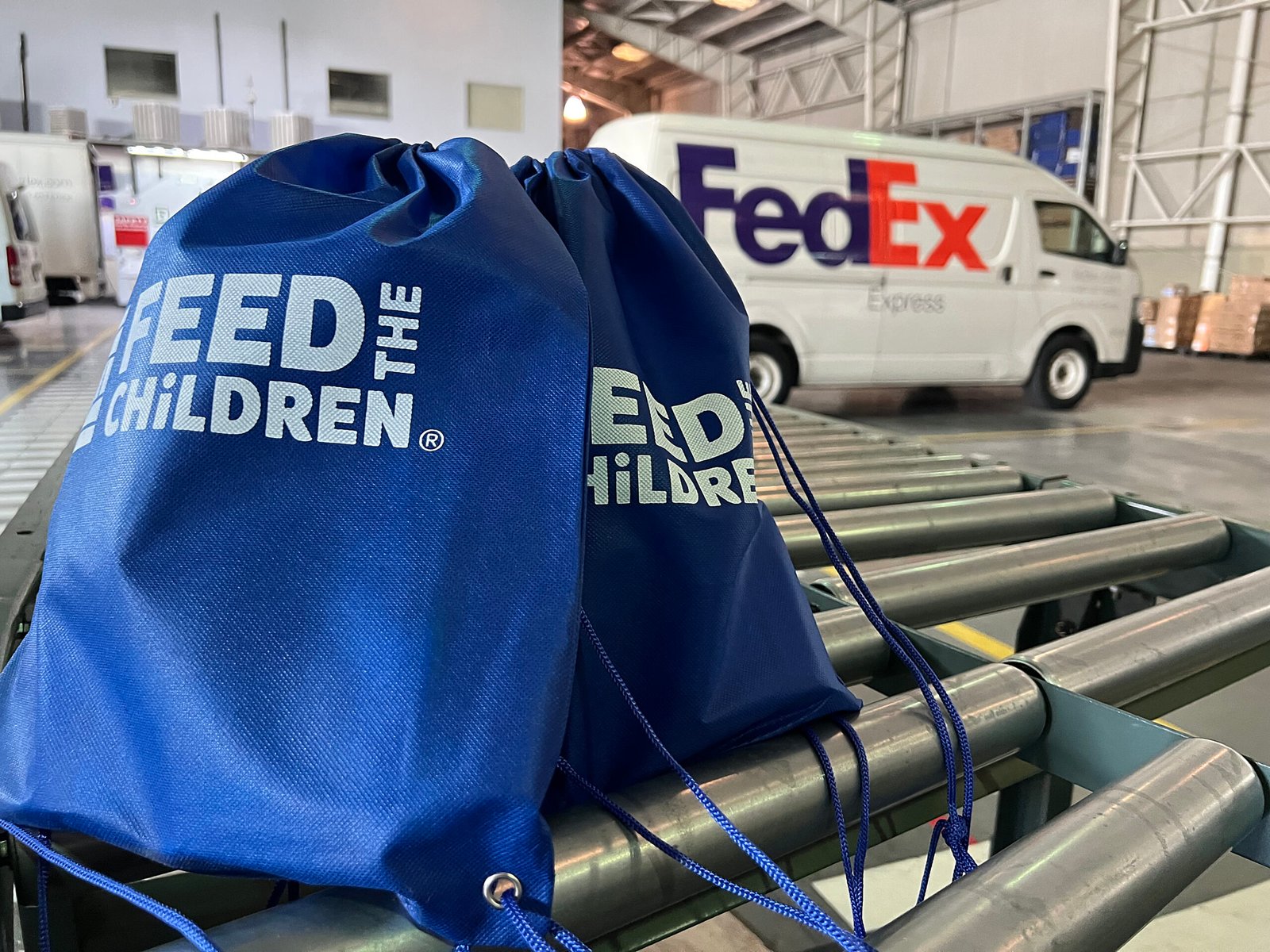 FedEx Guatemala celebra el 50 aniversario de la empresa retribuyendo a ...