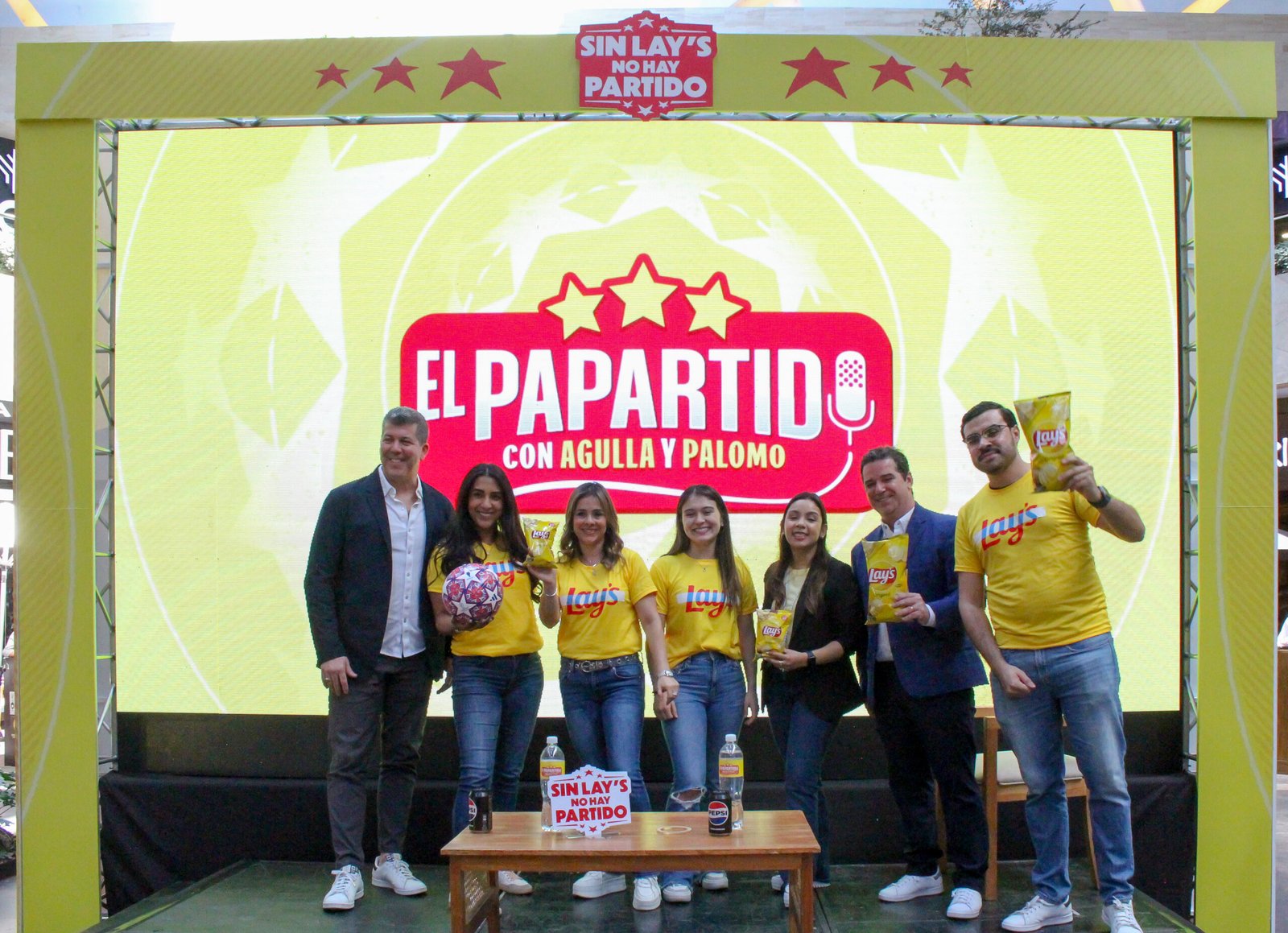 La UEFA Champions League llega a Guatemala con ‘El Papartido’ de Lay’s ...