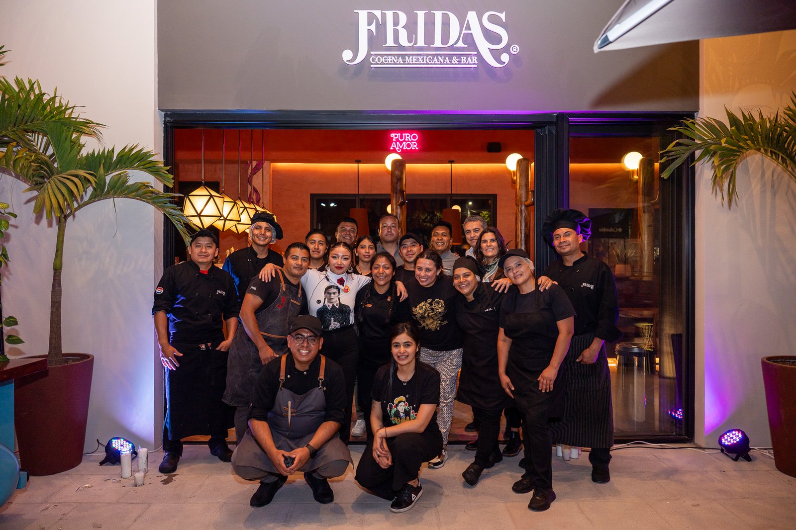 Fridas vuelve a sus raíces al abrir su segundo restaurante en Antigua ...