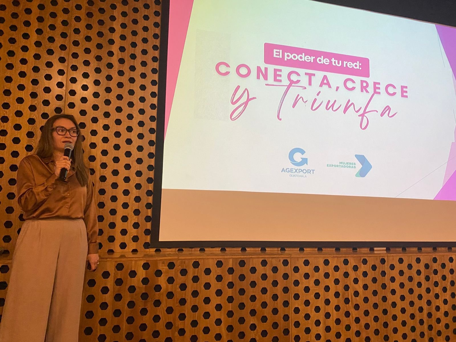 Ingrid Gamboa: La historia detrás de la Mujer Exportadora del Año - DG ...